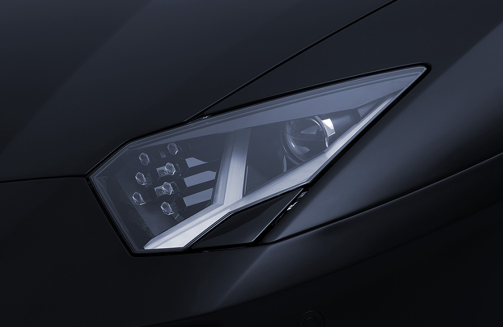 Bee Lighting | Excellence in Vehicle Lighting for Land, Sea and Air ...